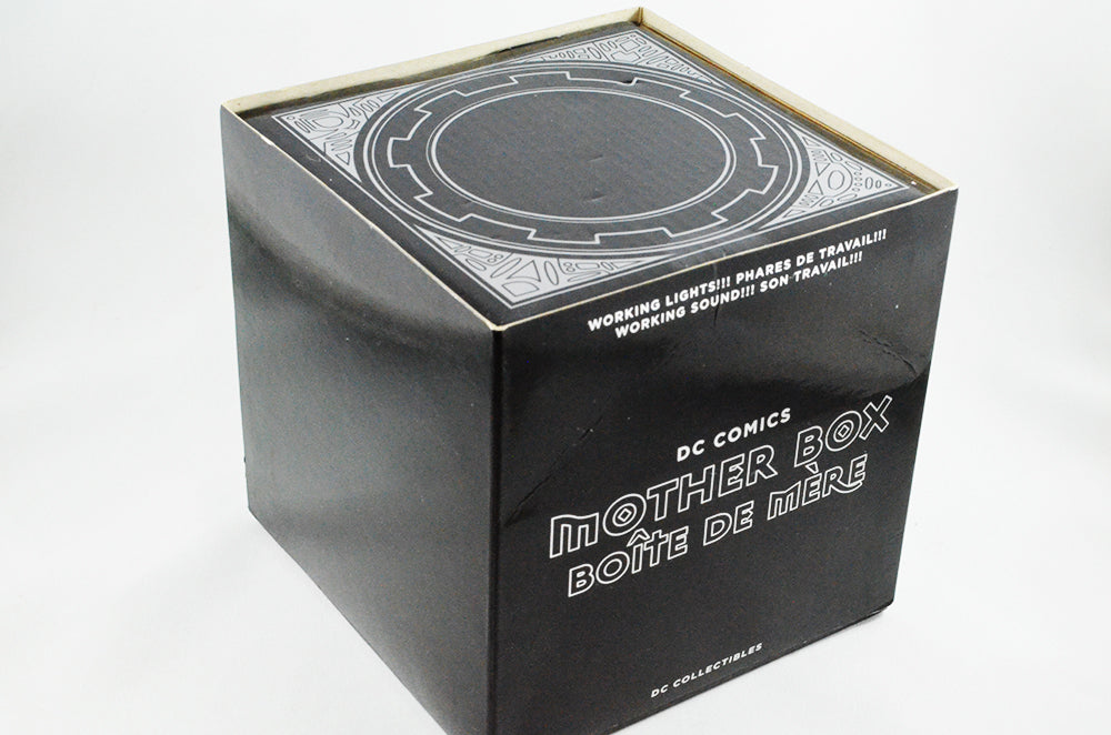 DC Comics Mother Box Prop Replica – Comic-Kazi